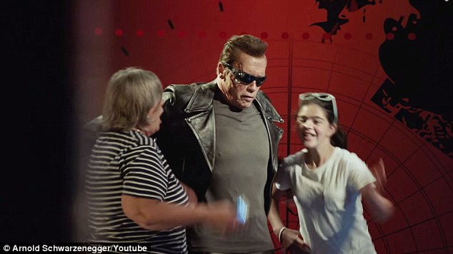 Arnold Schwarzenegger Scare Fans As Terminator Waxwork In Hilarious Pranks