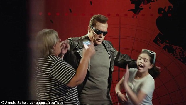 Arnold Schwarzenegger Scare Fans As Terminator Waxwork In Hilarious Pranks
