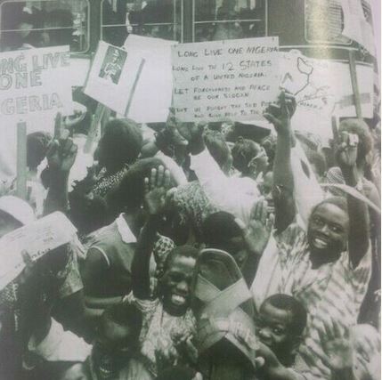Celebrations After the End of Nigerian Civil War 1970 (Throwback Photos)