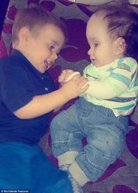 Baby Born Without a Brain Amazes Doctors by Celebrating his 2nd ...