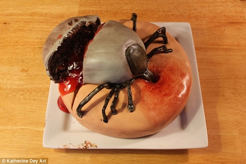 Most Gory Cakes Ever? These Horrifyingly-realistic Cakes Will Scare ...