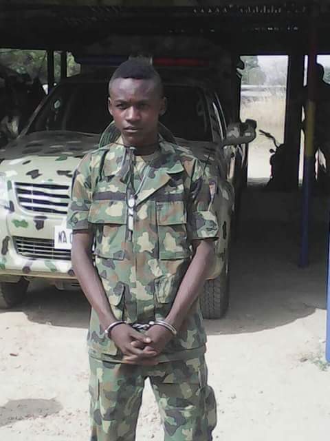 See the Fake Young Soldier Caught While Trying to Sell Stolen Phone in ...