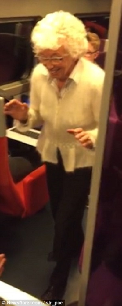 Omg! What this 82-year-old Grandmother was Caught Doing Inside Train ...