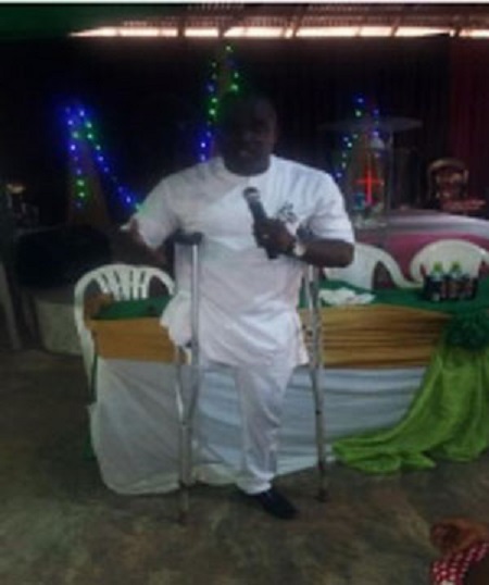 TOUCHING! Pastor With An Amputated Leg, Uchechukwu Hosted 50 Physically ...