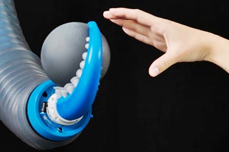 Breakthrough Surgery: Plastic Surgeons Grow Man's Ear on His Arm and ...