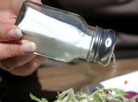 6 Side Effects Of Eating Too Much Salt...No 5 is Shocking