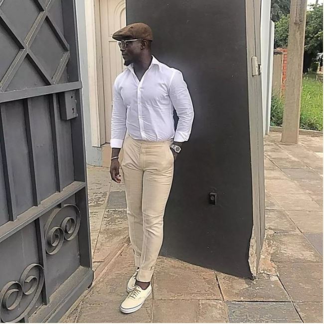 Retired Ghanaian Footballer, Stephen Appiah Flaunts His Massive Mansion ...