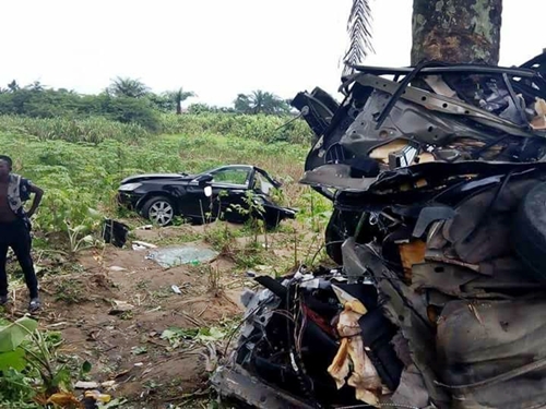 Unbelievable Miracle! Driver Walks Out Alive As Car Splits Into Two ...