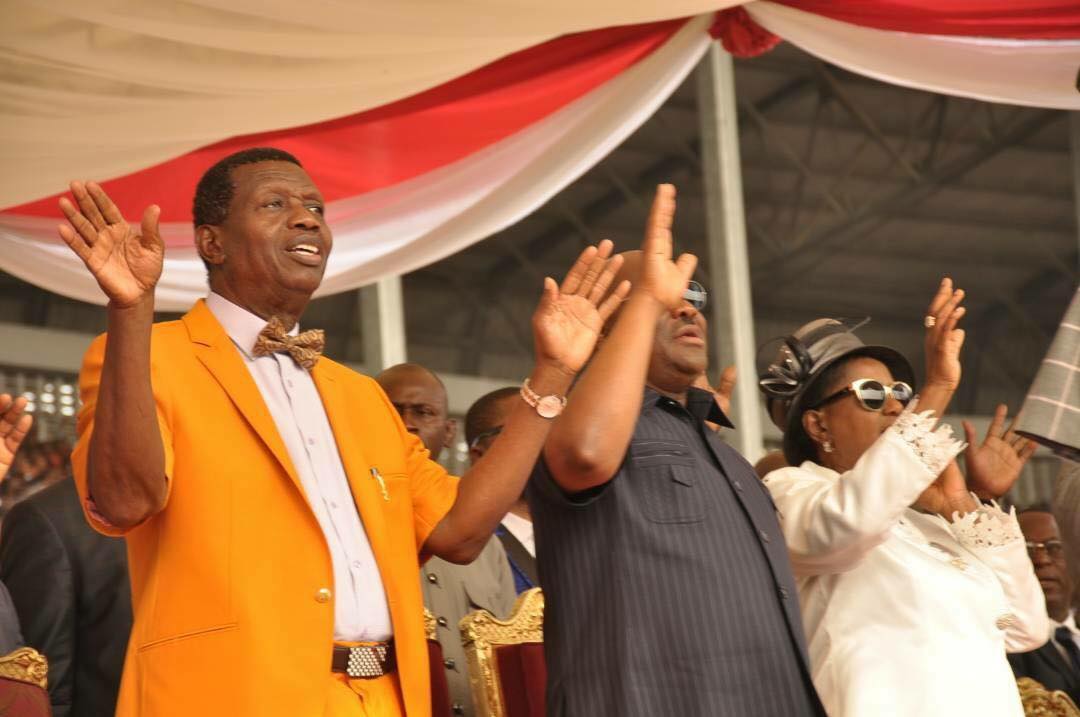 Photos: Pastor Adeboye And Governor Wike Kneel To Pray At RCCG Holy ...