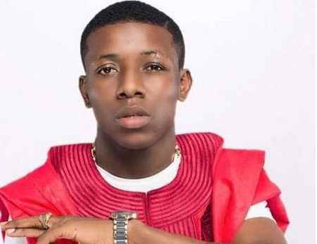 Small Doctor Pens Emotional Letter To His Mother On Mother's Day
