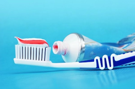 Warning! Toothpastes Can Cause You Serious Health Problems
