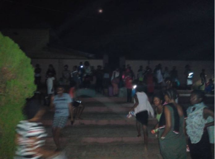 Commotion As Fire Breaks Out Inside Federal Polytechnic While Students ...
