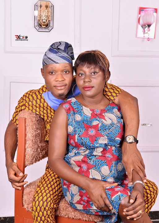 Nigerian Man Shares Pre-Wedding Photos With His Pregnant Fiancee (Photos)