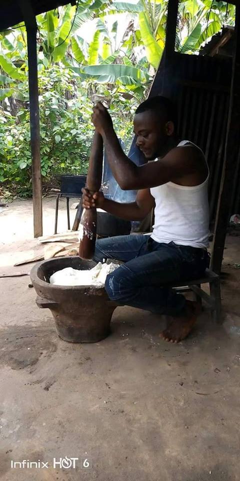Man Flaunts His Husband Material Skills Pounding Fufu For His Family