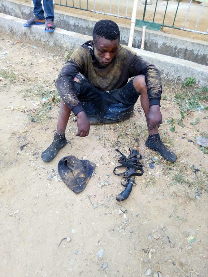 Young Armed Robber Caught During Robbery Operation In Rivers (Photos)