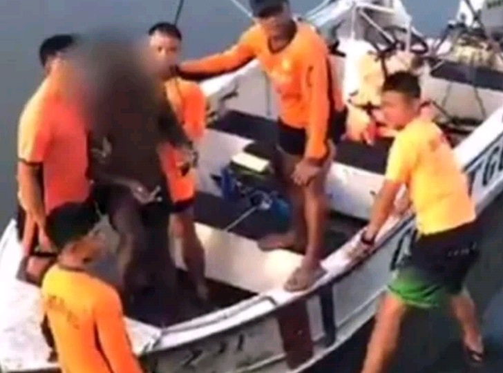 Nigerian Man Rescued After Jumping Into A River Wearing A Pair Of ...