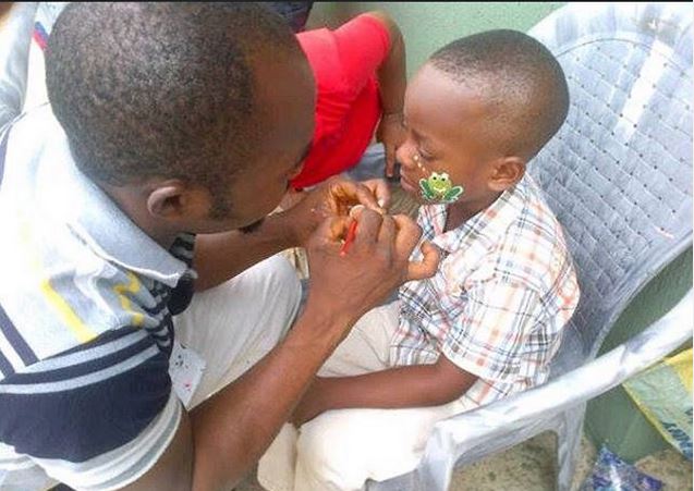 I Used To Paint Faces For N50 To Make A Living - Singer, Slim Case ...