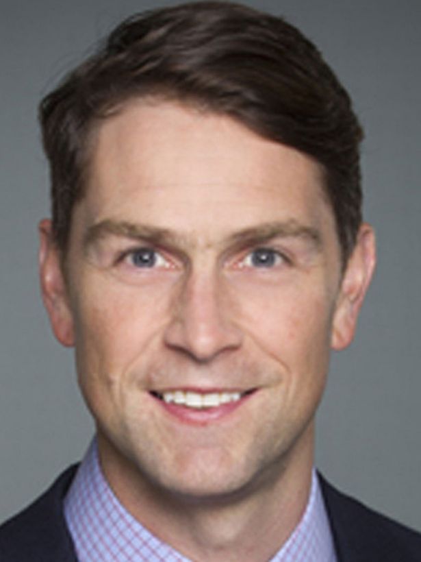 Shock As Politician Walks In Completely N*ked During Zoom Parliament ...