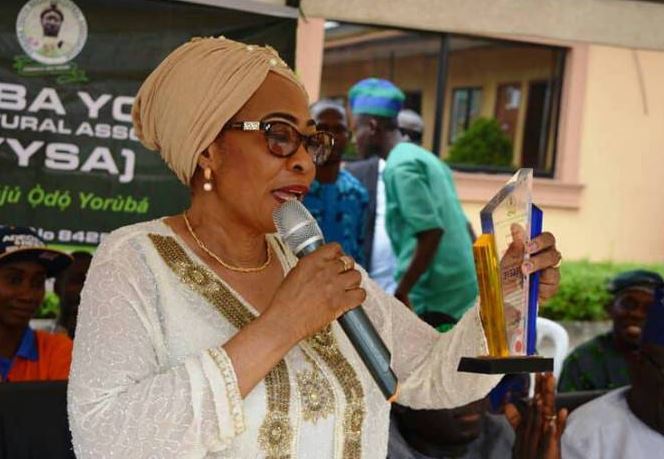 King Sunny Ade’s Wife Buried Amid Tears