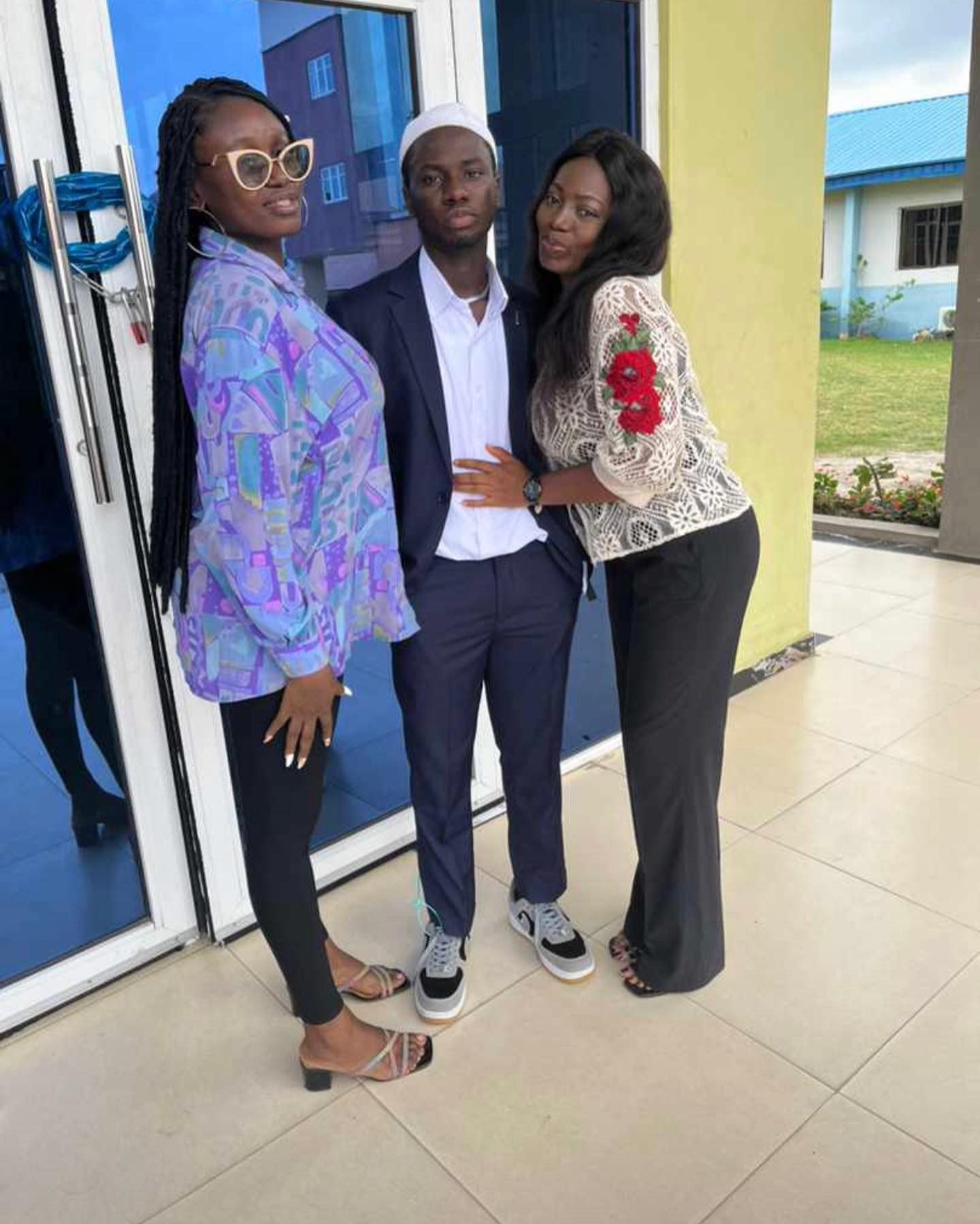Youngest Yoruba Monarch Celebrates As He Graduates From Secondary ...