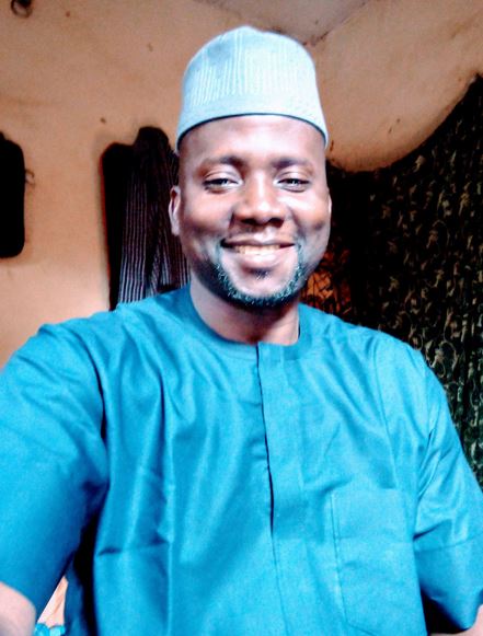 Nigerian Man Jubilates As He Becomes A Father After 23-years Of Marriage