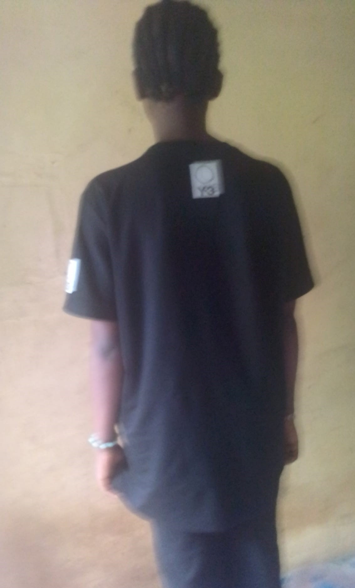 Police Officer Accused of R*ping 17-year-old Girl And Her Friend in ...