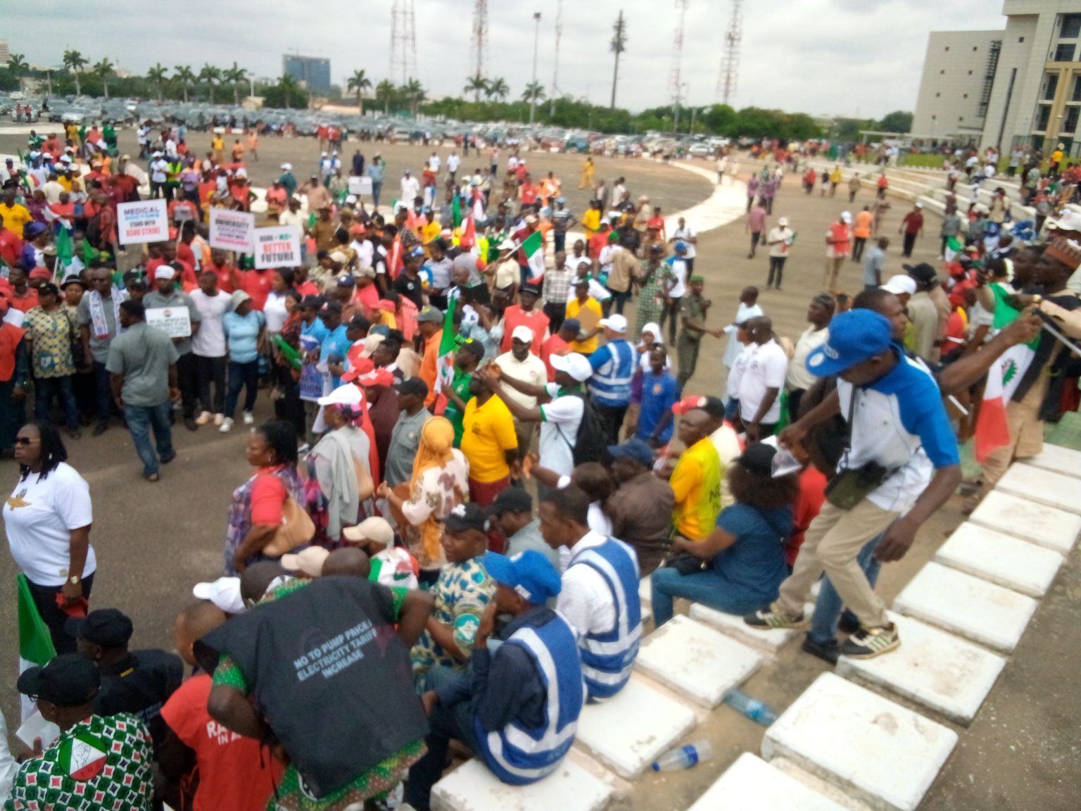 BREAKING: NLC Takes Protest To National Assembly