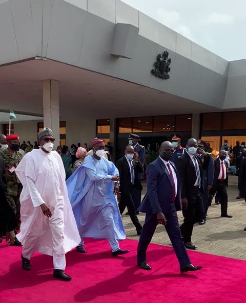 President Buhari Commissions Dangote Fertilizer Plant In Lagos (Photo)