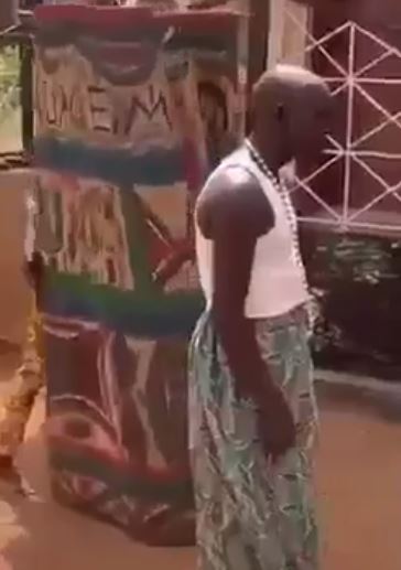 Nigerians Stunned After Spotting This 'Juju' Performed On A Busy Street ...
