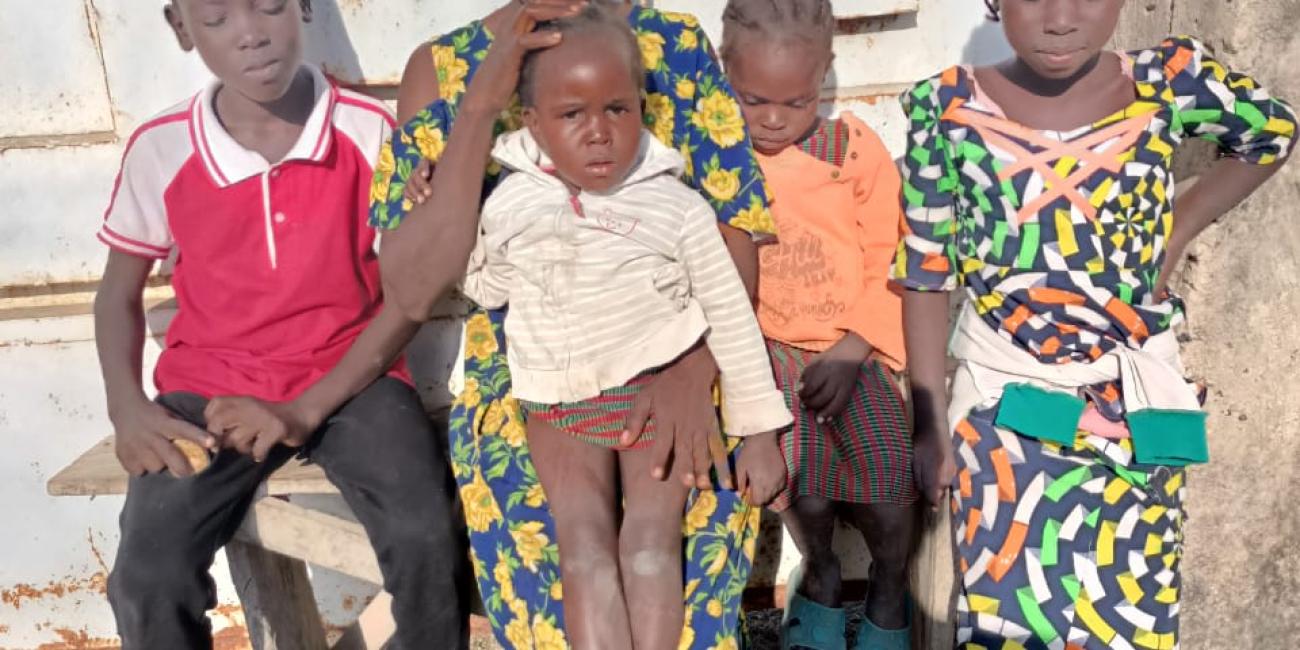 Police Carry Man’s Corpse To Meet Wife Expecting Husband’s Return From ...