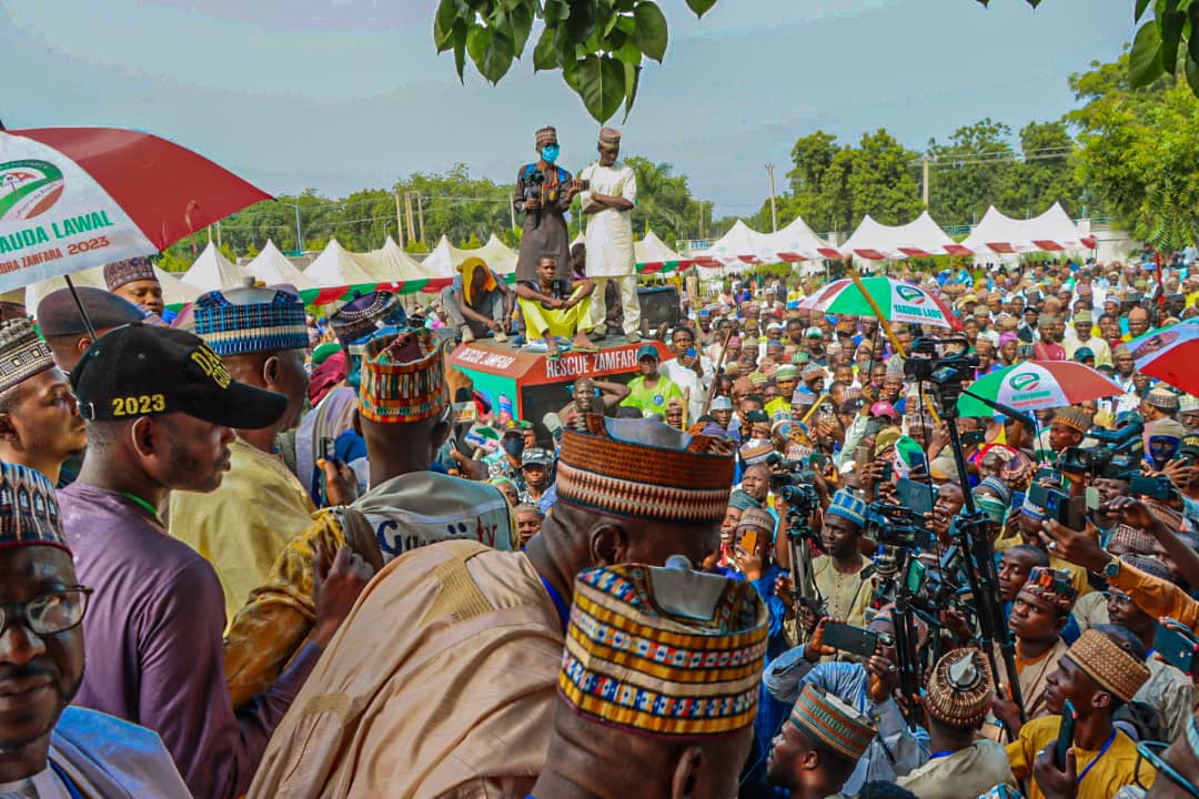 Over 1000 APC Members Defect To PDP In Zamfara (Photos)
