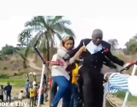 The Shocking Moment A Bridge Collapsed With Officials On It While Being ...
