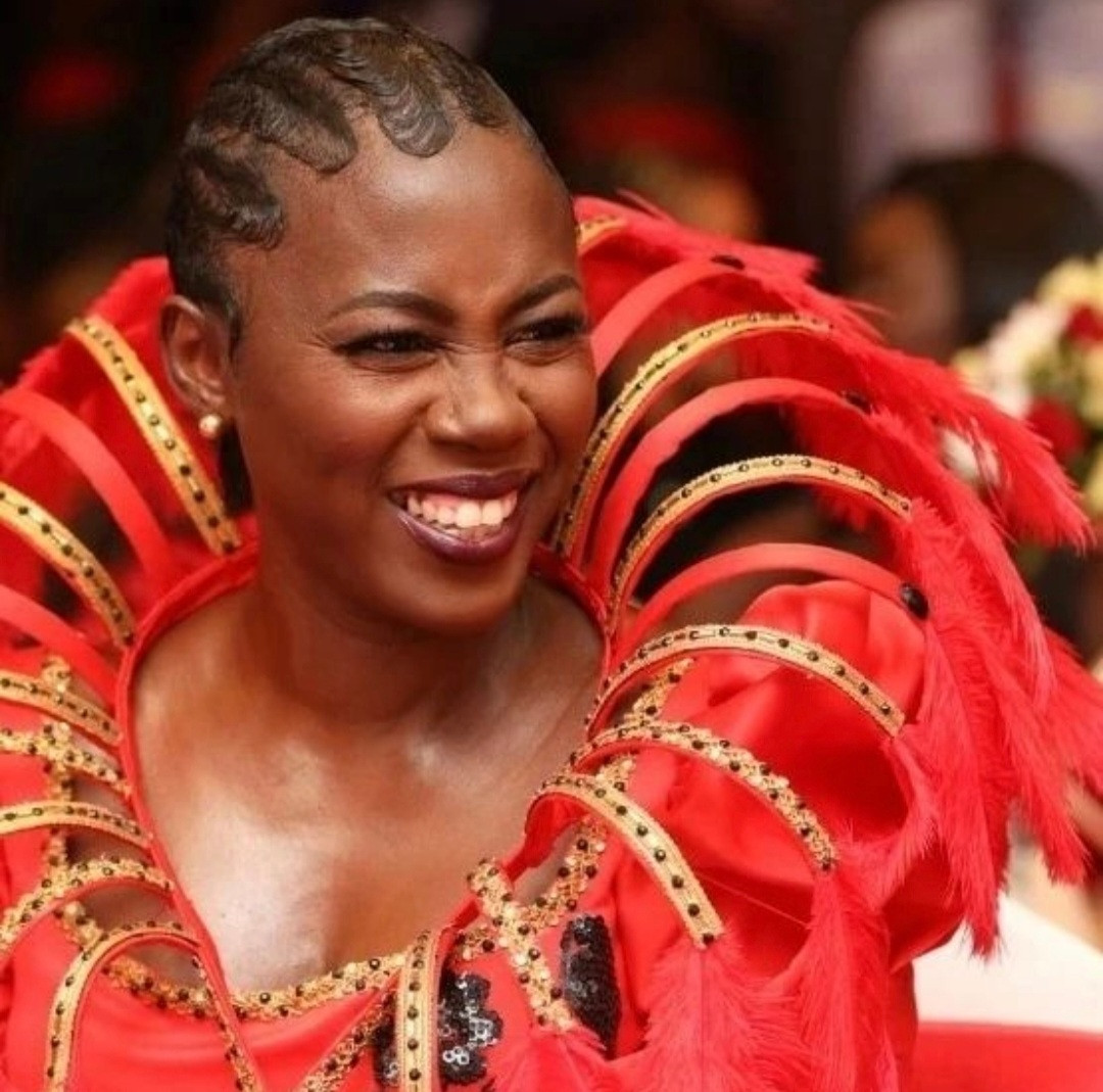 Most Women Don't Post Their Partners On Social Media Because They Are ...