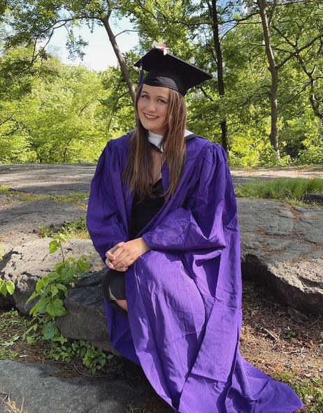 23-year-old Journalist Dies After Falling 30 feet From Rope Swing In ...