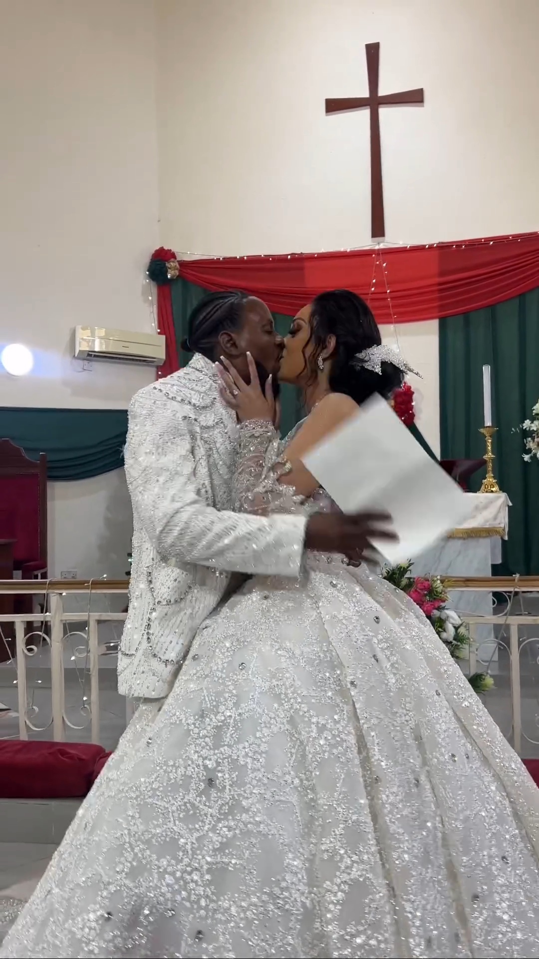 BBNaija Star, Omashola Marries His Partner, Britnee In Star-Studded ...