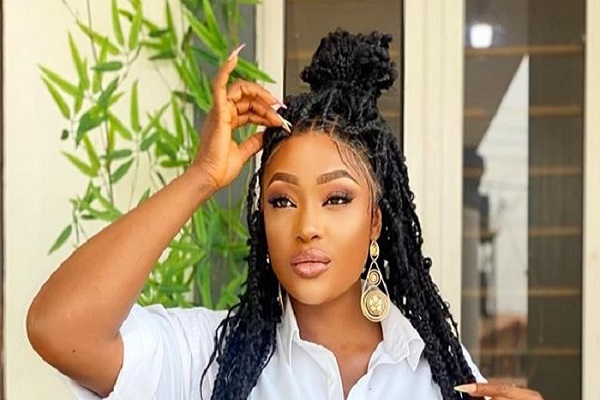 Sleeping With Men For Money Is Old-Fashioned – Actress, Lizzy Gold ...