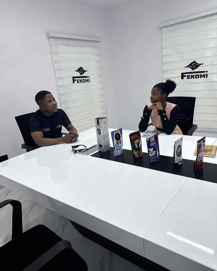 Chef Dammy Bags ₦‎1M Endorsement Deal With Fekomi Herbal (Photos)