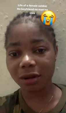 Female Soldier In Tears As She Seeks For Love (Video)