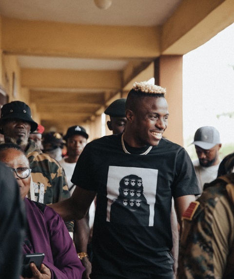 Fans Show Victor Osimhen Love After He Visited A Primary School In ...