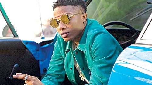 It’s Deepest Pain I’ve Ever Felt in Life – Wizkid Breaks Down at Mother ...