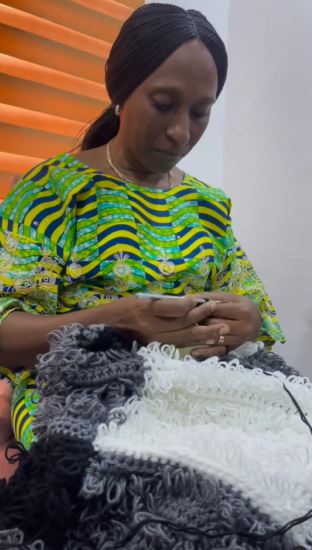 Nigerians React As Osinbajo’s Wife Handmakes Crochet Rug (Video)