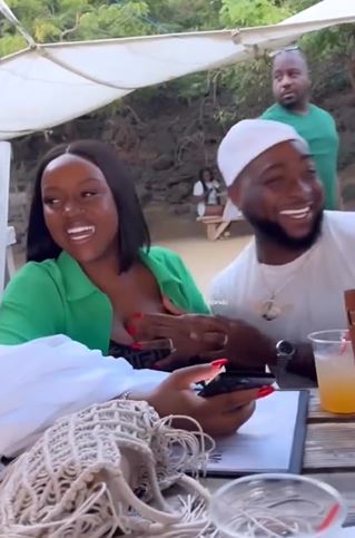 Adorable Video Of Davido and Chioma Spending Quality Time As They Vacation