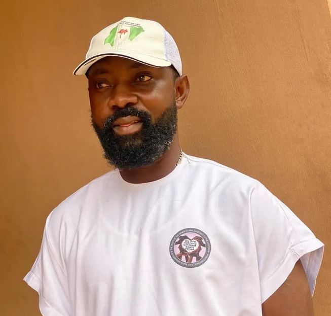 Osun: Governor Adeleke Suspends Aide Over Alleged Diversion Of 70 Bags ...