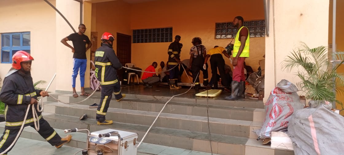 Lagos Factory Workers Rescued After Getting Trapped In Diesel Reservoir ...