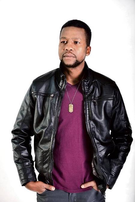 Shock as Popular Comedian Gets Very Drunk on Stage...See How He Made a ...