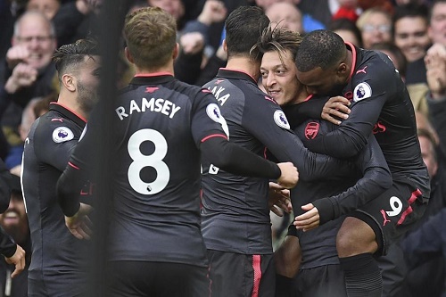 Spectacular Arsenal Gun Down Everton 5-2