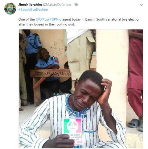 Alleged PDP Agent Spotted Crying After His Party Lost At The Bye ...