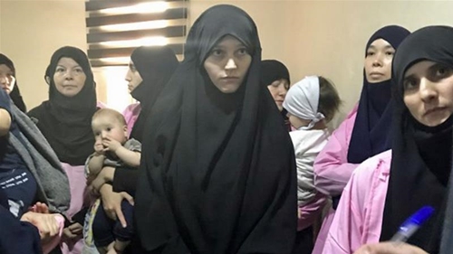 No Mercy: 40 ISIS Brides Sentenced To Death In Iraq After Just 10mins ...