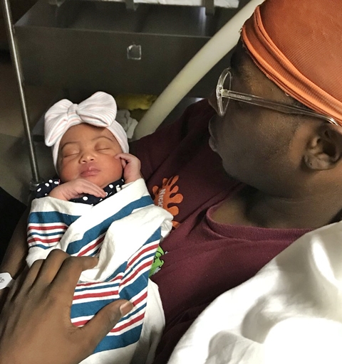 Adorable Photos Of Newborn Babygirl With Full Eyebrows Melt Hearts Online