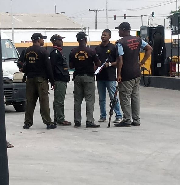 SARS Officials Allegedly Harrass Petrol Station Manager, Demands He ...